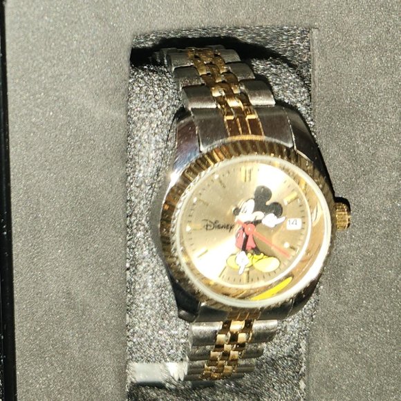 Disney | Accessories | Disney Womans Minnie Mouse Watch | Poshmark